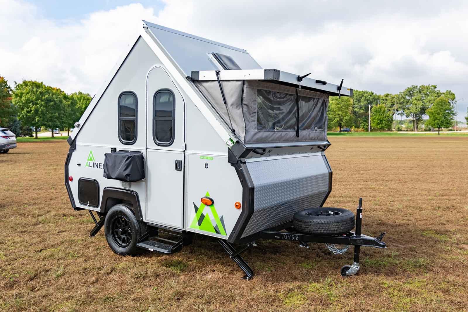 Vouwwagen met dakkapel is de tegenpool van Amerikaanse joekel-campers ...